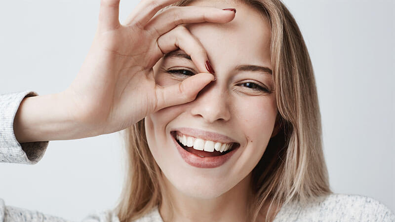 Eye problems? Let's talk about retinas and what can go wrong with them.